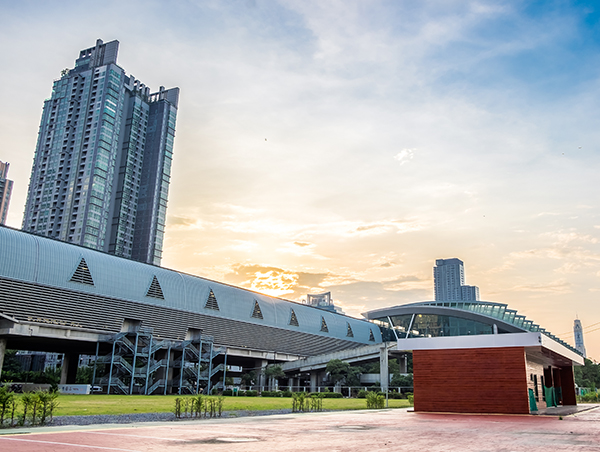 “พัฒนาการ” จุดรวมพลรถไฟฟ้า 3 สาย สะดวกสบายทุกการเดินทาง | แสนสิริ